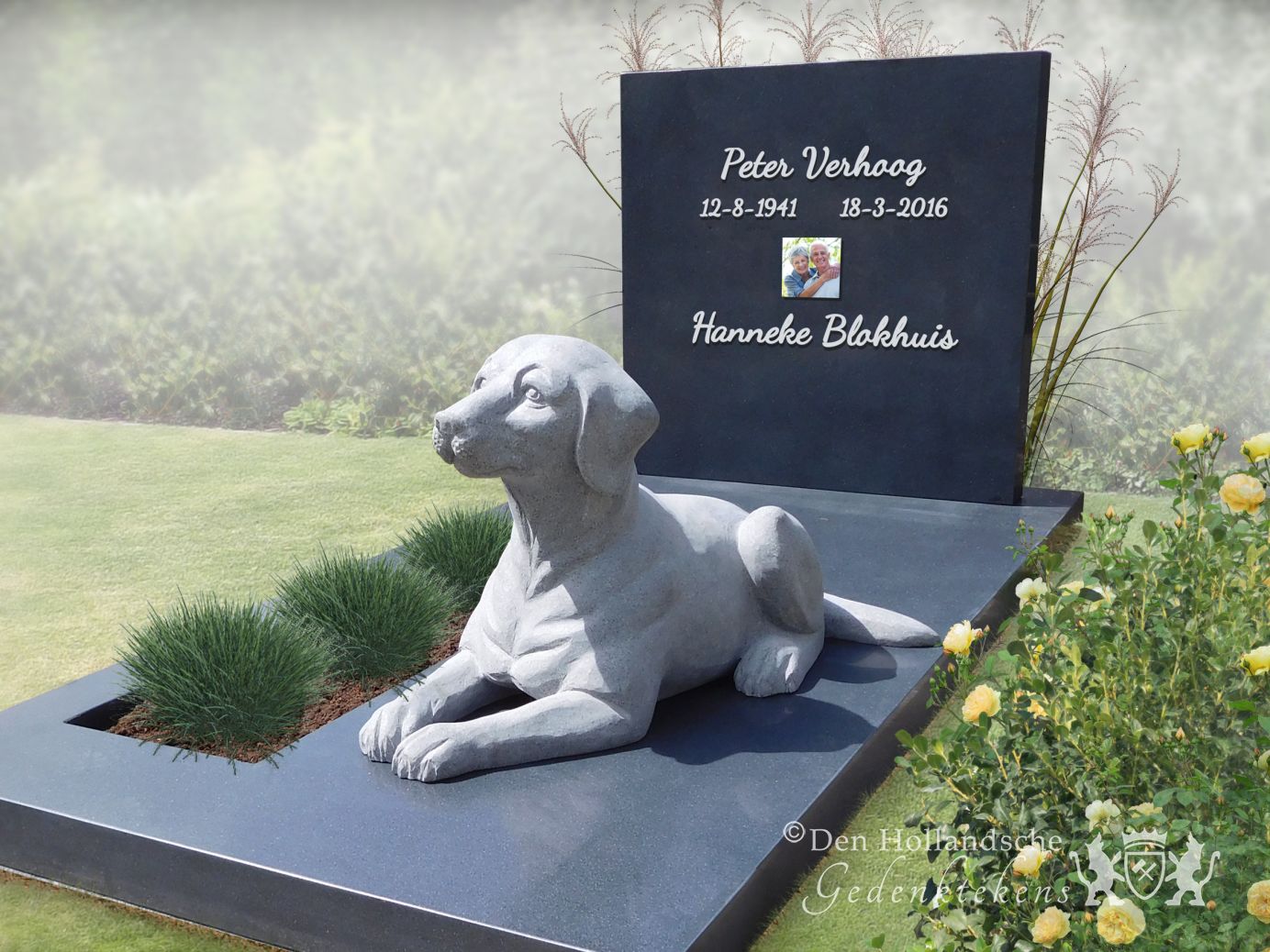 Familie grafsteen met beeld van een hond | 35217